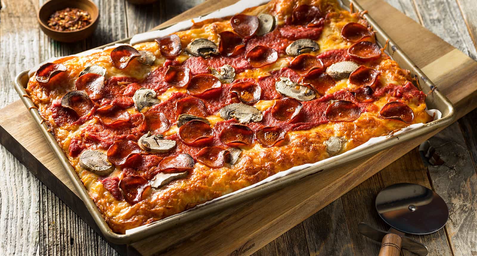 Top 15 Best Pizza Pans